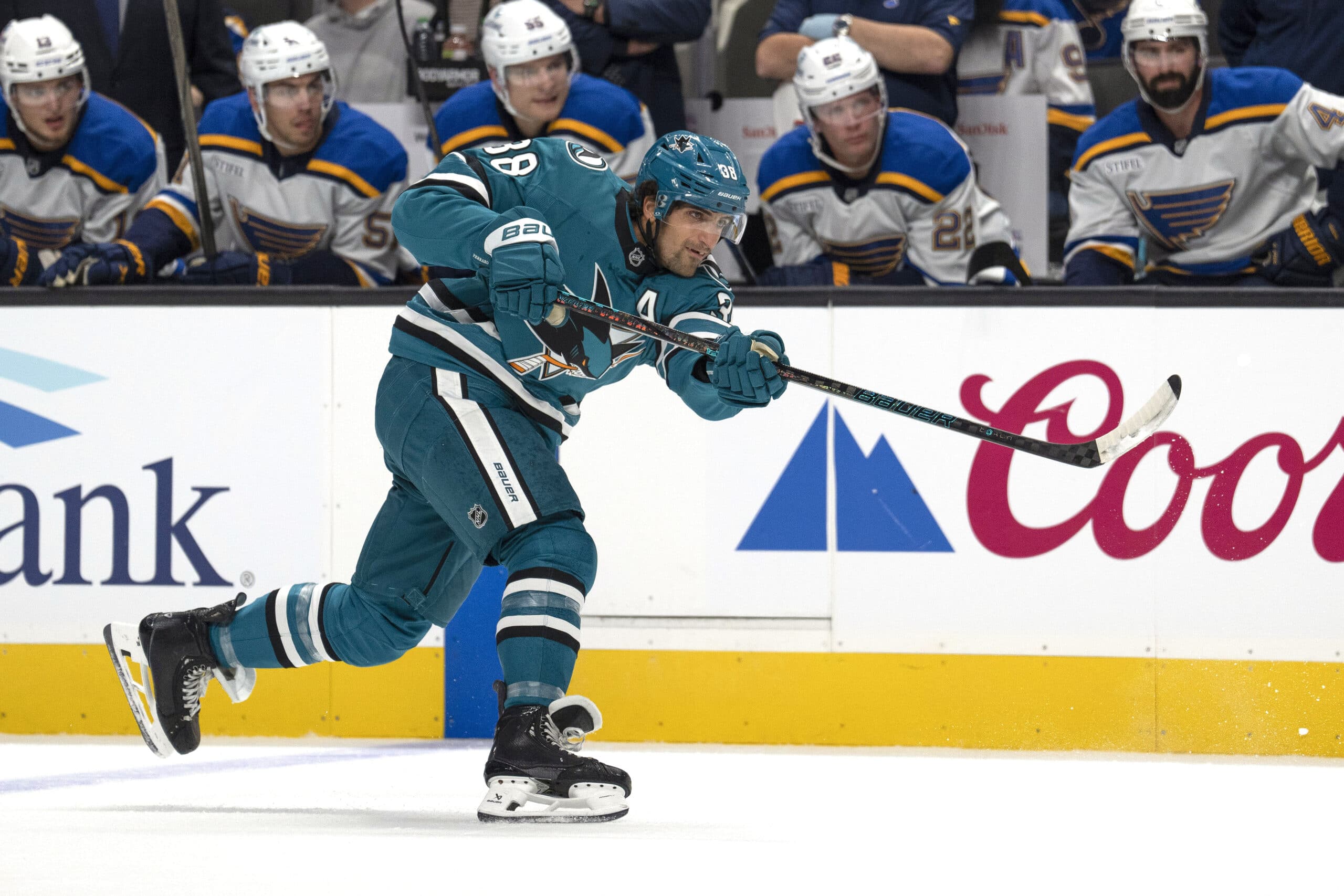 Lähde: San Jose Sharks aikoo riehua siirtomarkkinoilla